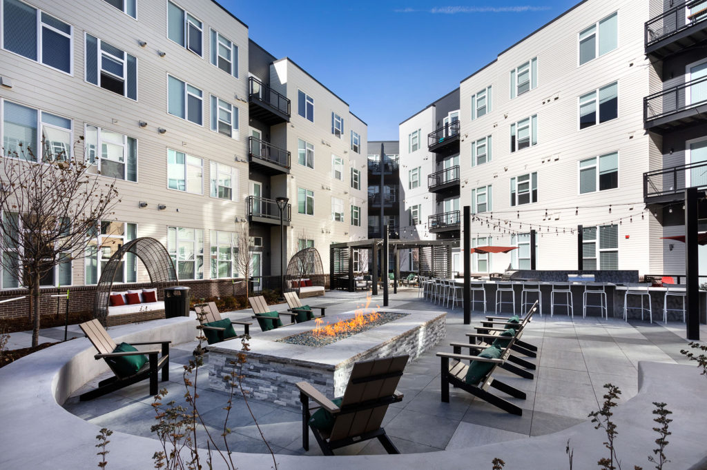Broadstone Bowles Crossing – Santulan Architecture