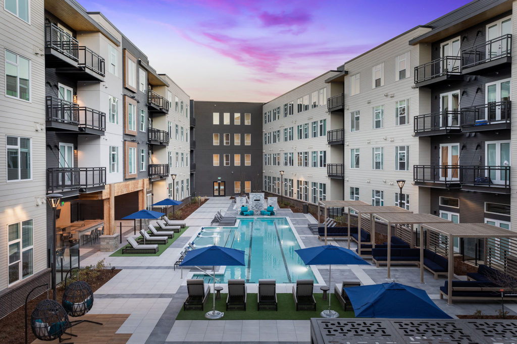 Broadstone Bowles Crossing – Santulan Architecture