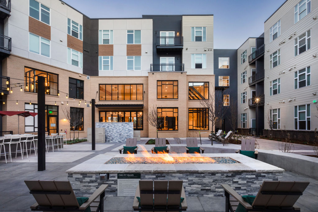 Broadstone Bowles Crossing – Santulan Architecture
